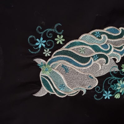 Letter I Split Flower Beautiful Monogram Machine Embroidery - Etsy