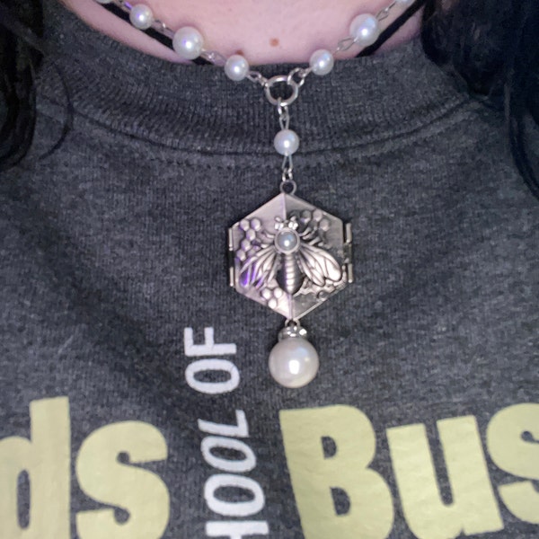 JESUS PIECE - Y2K Sunstone and Freshwater Gemstone Cross Necklace ...