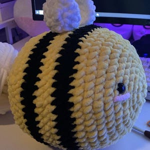 Jumbo Ladybug Crochet Pattern PDF Download Extra Large Beginner ...