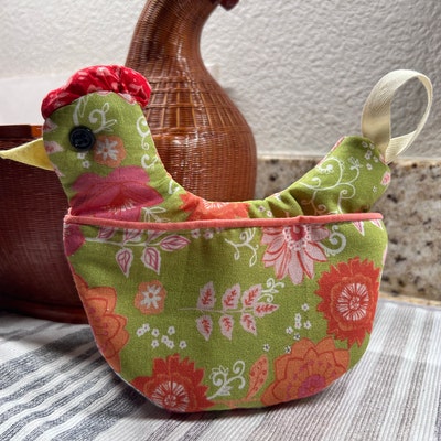 Downloadable PDF Sewing Pattern, Quilting Kitchen Gloves, Chicken Pot ...