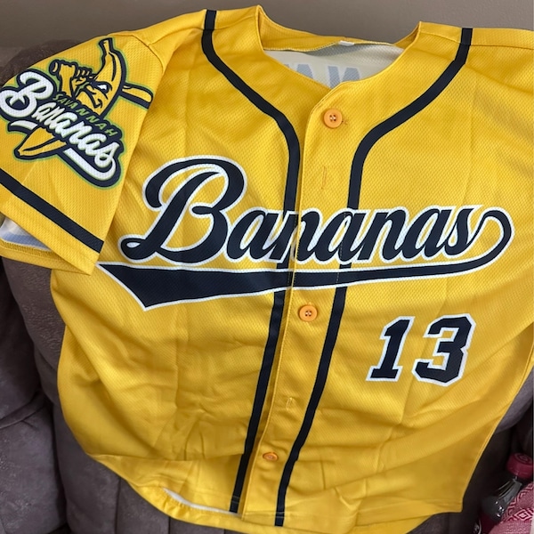 Custom Cheerleading Uniforms | High School and University Cheer Outfit ...