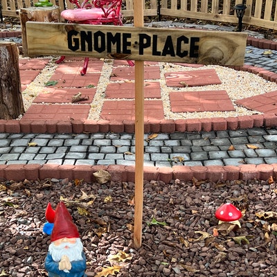 Custom Hiking Trail Signs on Reclaimed Pallet Boards Personalized With ...