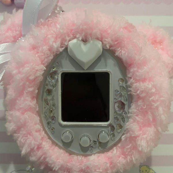 Bandai Tamagotchi O-uchi No Deka (A Home Deka Tamagotchi ) Virtual Pet ...