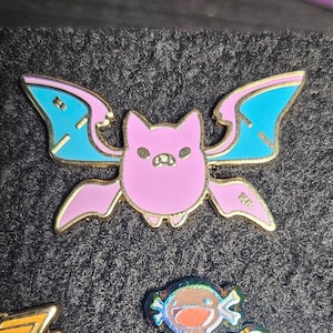 Mermaid Girl Pin - Etsy