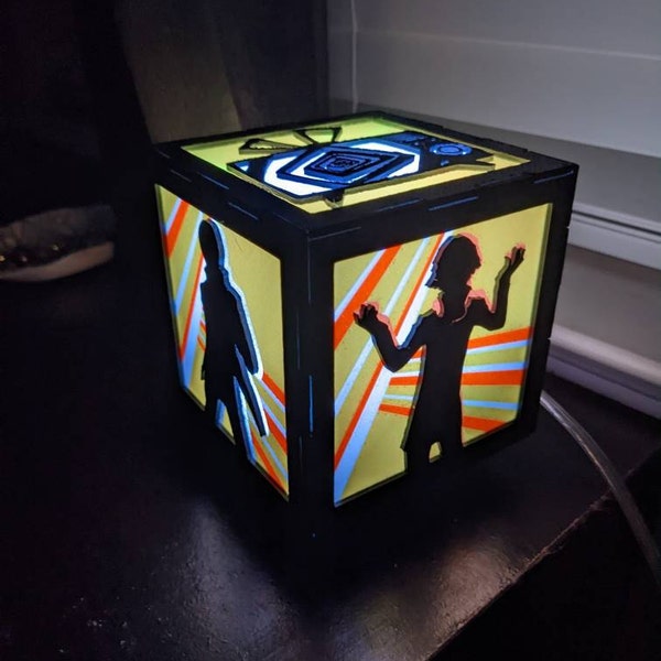 Persona 4 LED Lantern Light Box - Customized Character Panels With Yu ...