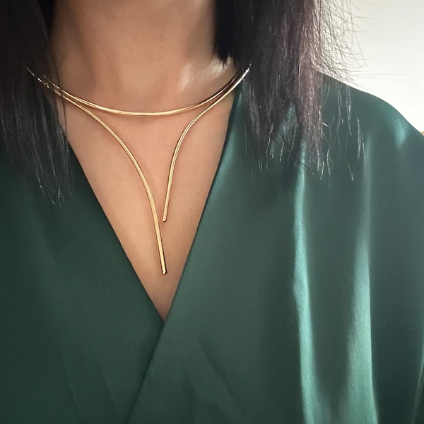 NECKLACE Minimalist Gold Plated Wire Cuff Necklace - Etsy UK