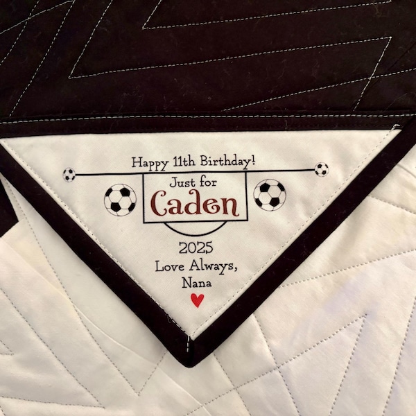 Large Triangle Quilt Label, Personalized Sewing Labels, Personalized ...