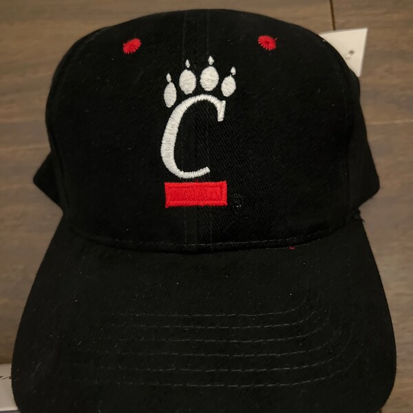 Uconn Huskies Adjustable All Black Adult Strapback Hat Dad Hat Style ...