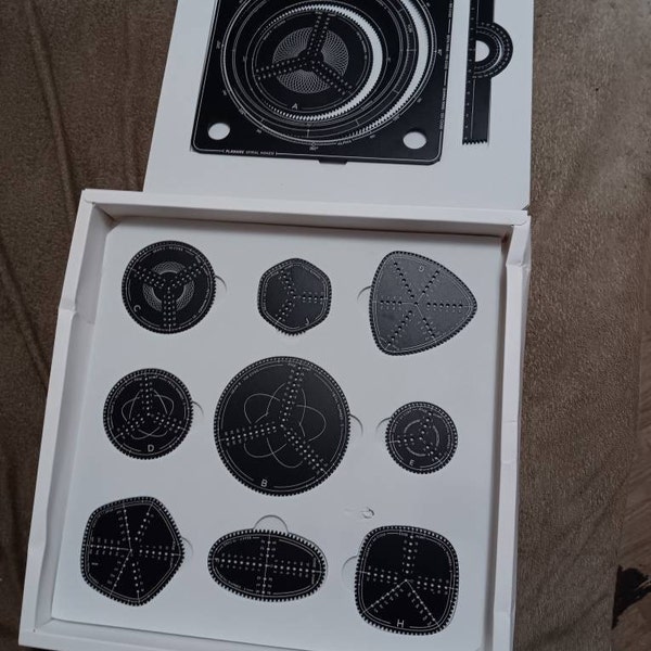 7-in-1 Big Metal Spirograph Drawing Toolset - PLANARC Metalmax - Etsy