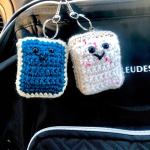 Toaster Pastry Keychain PDF Crochet Pattern - Etsy