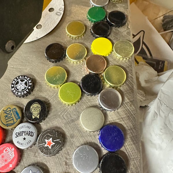 200 ((MIXED)) Beer Bottle Caps, Assorted Caps, NO DENTS, One Lb Cap Lot ...