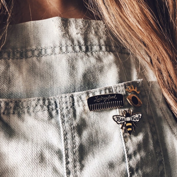 Look Good Enamel Pin - Etsy