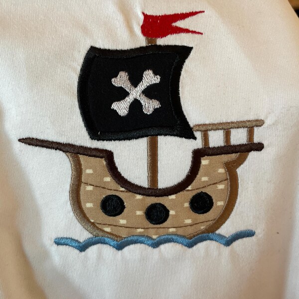Pirate Ship Applique Design. Pirate Ship Embroidery Design. Pirate ...