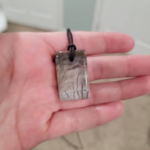 Striped Flint Pendant Necklace, Free Shipping (24180), Banded Flint ...