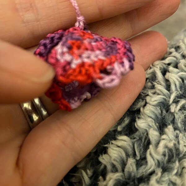 Crochet Pattern - Seashell Locket With Mermaid - 2 Sizes (amigurumi ...