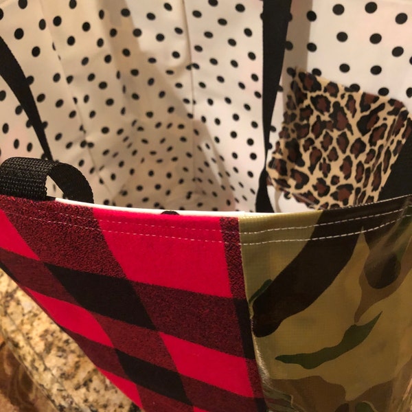 Smiley Face Molly Zip It - Etsy