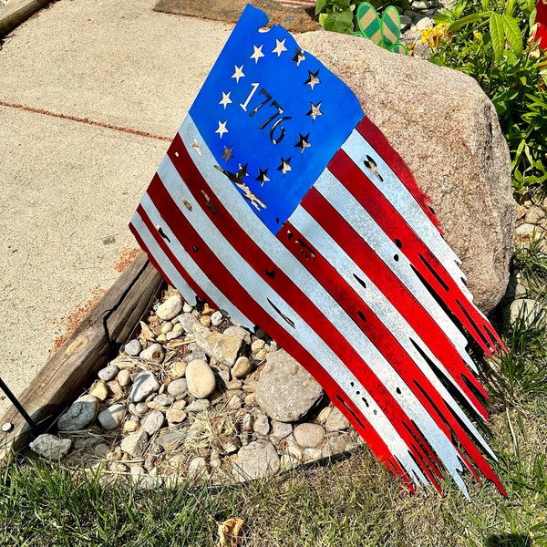 1776 Thirteen Star Tattered Flag Dxf/svg Files - Bad Dog Metalworks ...