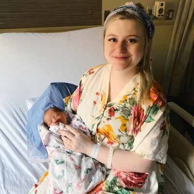 White Natural Birth Front Buttoned Hospital Gown Delivery Kaftan ...