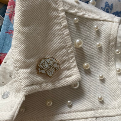 Bride Lapel Pin, Bride Badge, Bride Pin, Enamel Pin, Classy Hen Party ...