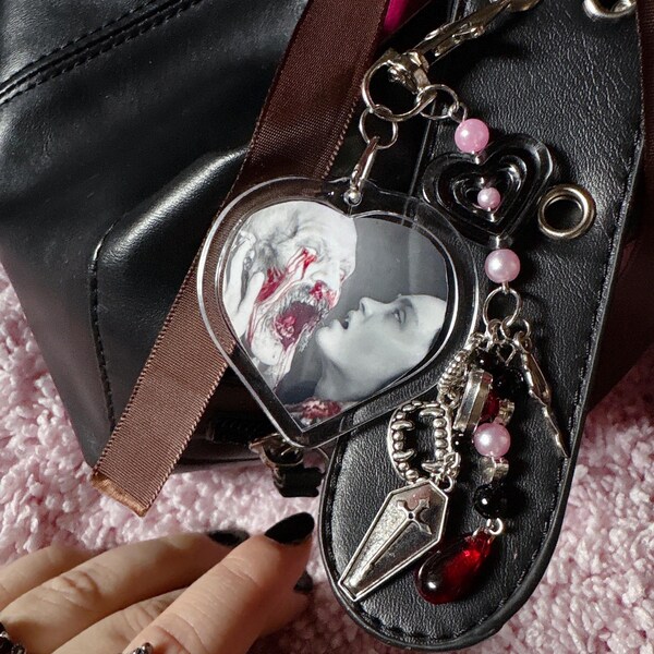 Hot Girls Love Horror Small Button - Etsy