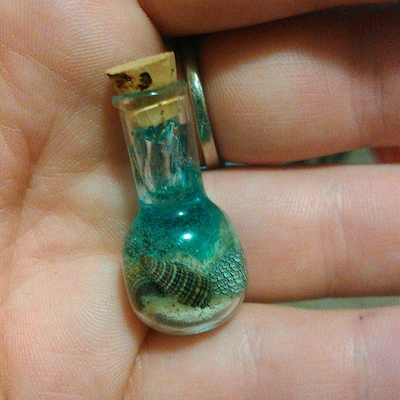 10 Square Flask Vials. Square Flask Shaped Bottles. Tiny Glass Bottles ...
