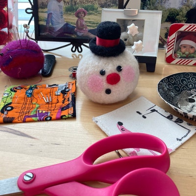 NEW PDF-PATTERN, Roly-poly Snowman Pincushion Design, Wool Snowman ...