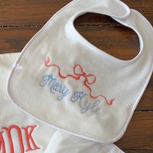 Emma Kate Heirloom Bow Satin Stitch Long Ribbon Frame Border Monogram ...