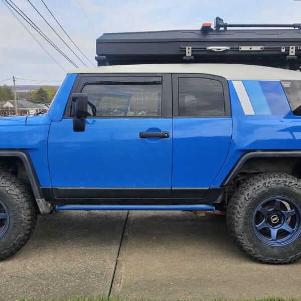 FJ Cruiser Decal, Mountain Silhouette With Retro Stripes, Ivan Stewart ...