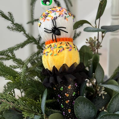 Faux Halloween Ice Cream Cone, Halloween Ice Cream Cone, Eye Scream ...