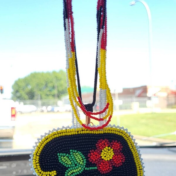 Buybeaded Handmade Native American Style Beaded Genuine Leather Wallet ...