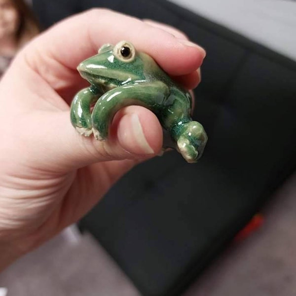Hanging Miniature Frog Figurine - Etsy