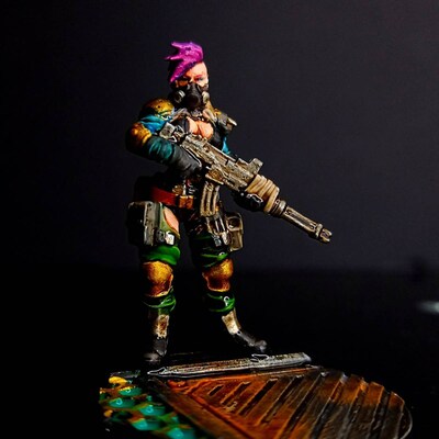 Joey Pratts 28mm/32mm Resin Miniature - Etsy UK