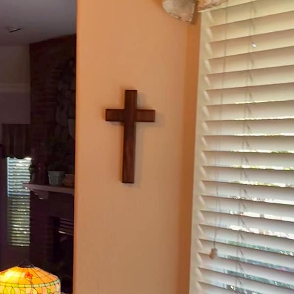 Artistic Walnut or Cherry Christmas Tree Centerpiece: Farmhouse Decor ...