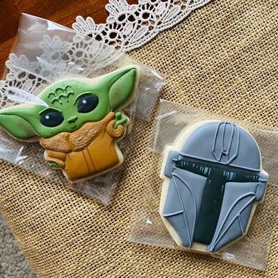 Baby Yoda and Mandalorian Cookies - Etsy