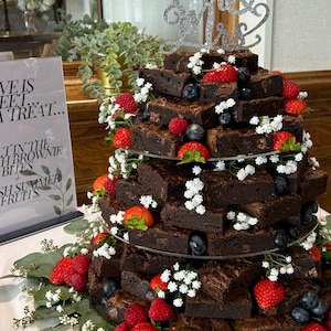 Multi Tier Acrylic Square Cake Stand for Weddings & Celebrations ...