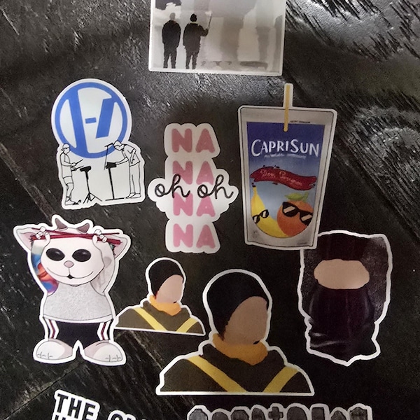 Bluey Party Games, Keepy Uppy, Feather Wand, Pin the Tail, Long Dog ...