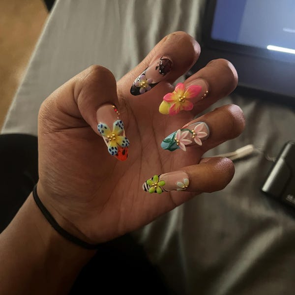Hand Drawn Nails\gift Nails \custom Press on Nails\hand Made Press on ...