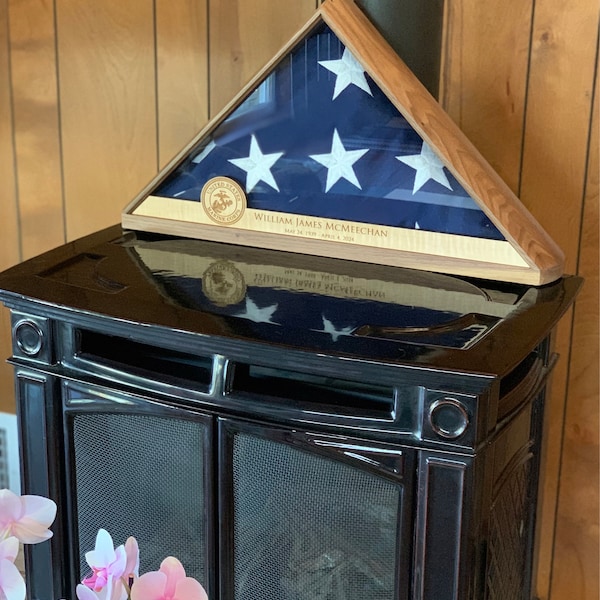 Personalized Memorial Flag Display Case for a 5' X 9.5' Burial or ...
