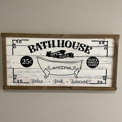 Farmhouse Bath House Bathhouse Tub Wood Sign Claw Foot 25 Cents Shiplap ...