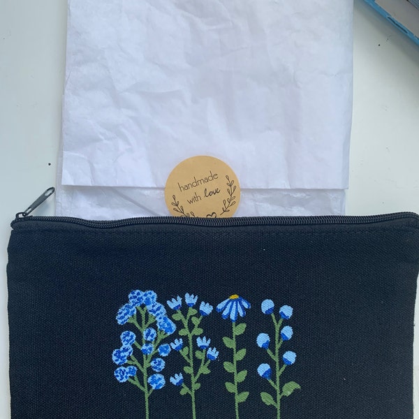 Black Pencil Case Blue Flowers, Pencil Pouch, Pencil Case Aesthetic ...