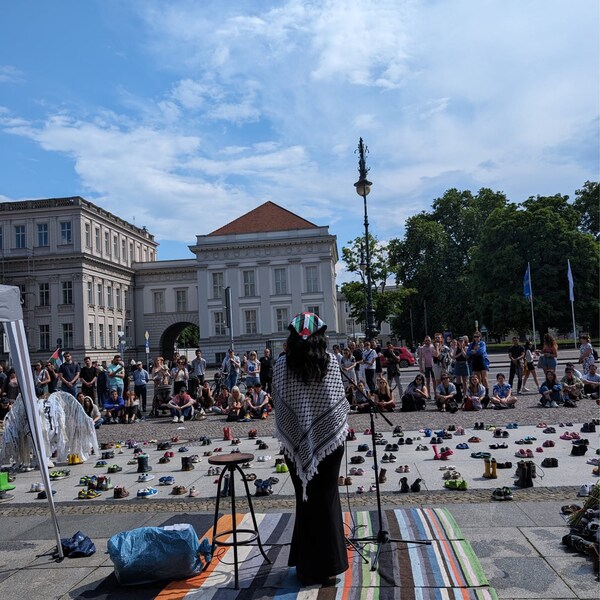 Tatreez Keffiyehs - Palestine - Lebanon - Handmade - Palestine ...