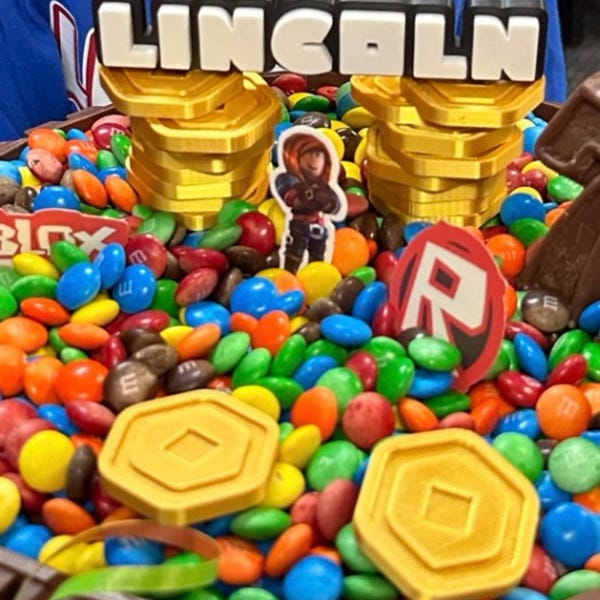 Gaming Sign With 3D Printed Coins | Roblox Party|roblox Decoration ...