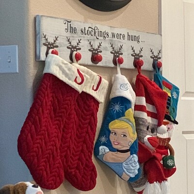 Rustic Distressed Barn Farmhouse Reindeer Rudolph Wall Sign Stocking ...