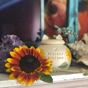 Sunflower Cat Urn, Sun, Sunshine, Yellow Cat Urn - Etsy