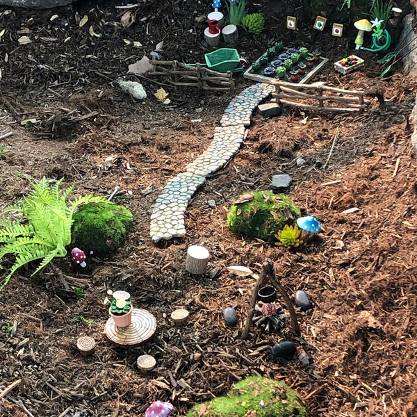 Fairy Garden Table Stools Set, Miniature Woodland Table and Stools, 5 ...