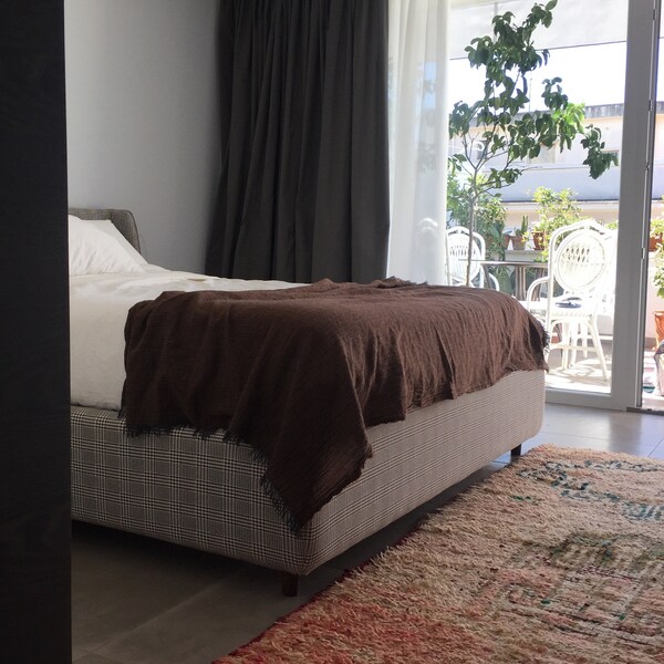 Emerald Green Ceramic Sink- Custom Made Vessel Sink - Ceramic Bathroom ...