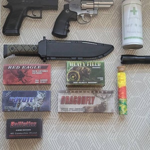 Resident Evil 4 Remake Ammo Cardboard Boxes for Leon S. scott Kennedy ...