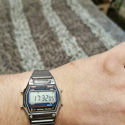 CASIO Rose Gold A168WG Digital Illuminator Watch Casio Alarm Chrono ...