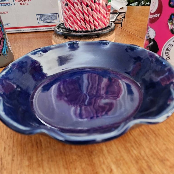 Handmade Pottery | Large Pie Plate (9 Colors) - Etsy