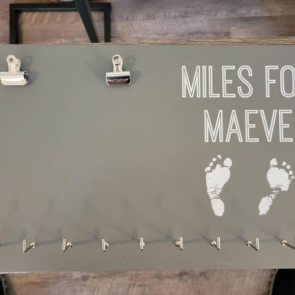 Customizable Single Bib Medal Holder Medal Display Rack - You Design It ...